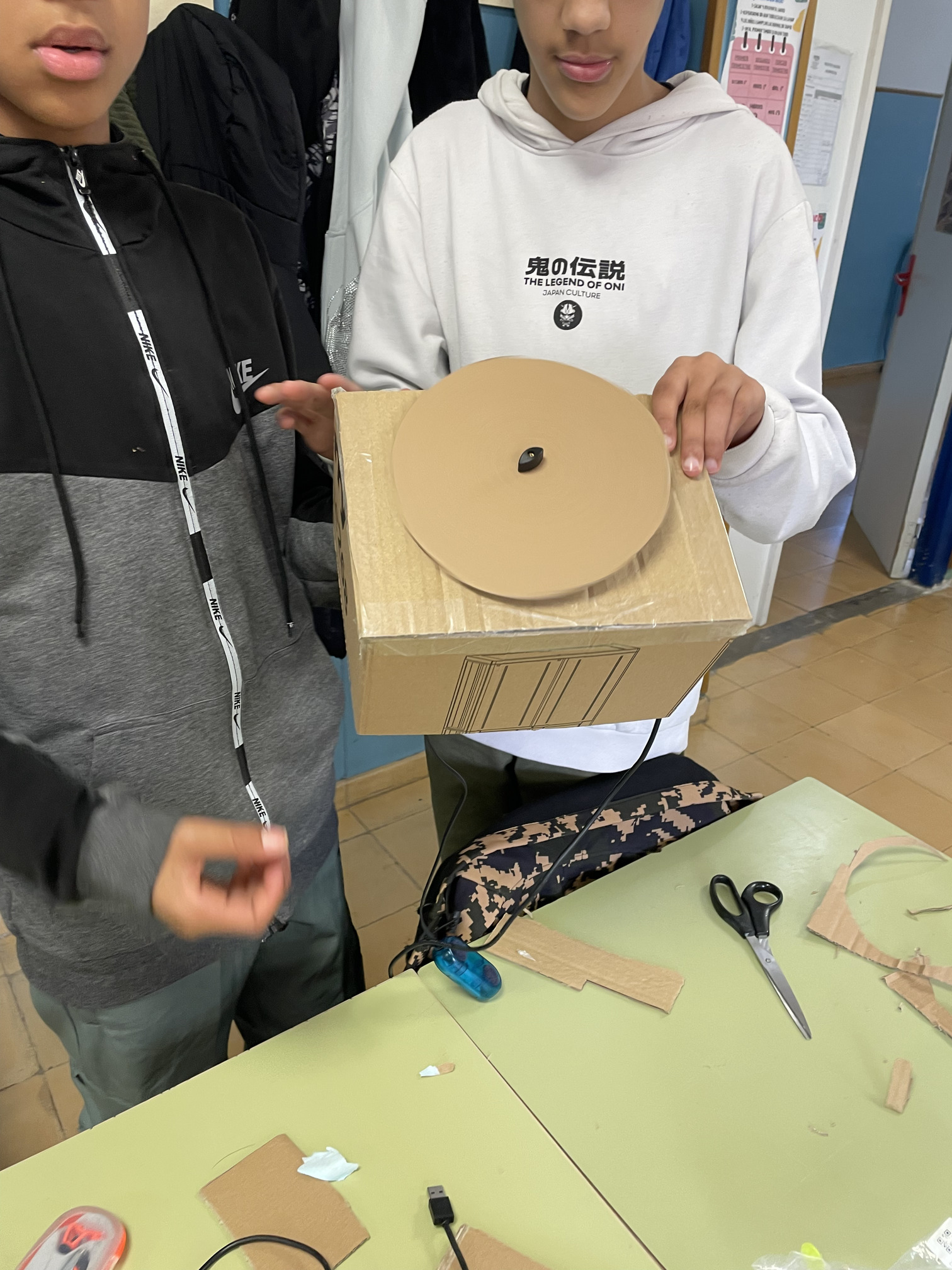 ¡Nuestros tornos de arcilla robóticos cobran vida! – RetoTech 2020-2021